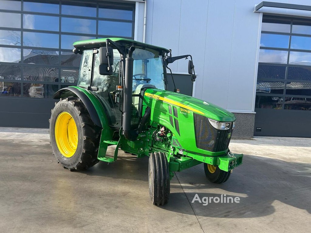 John Deere 5075M traktor točkaš