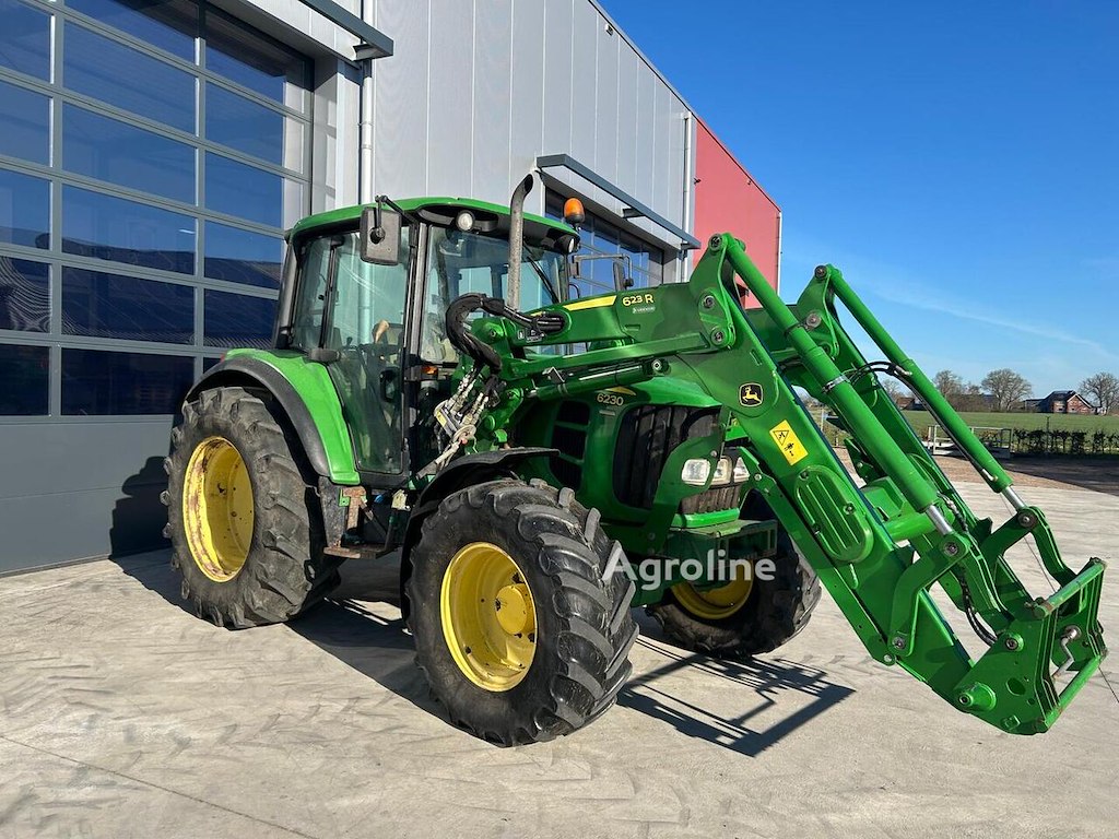 John Deere 6230 traktor točkaš