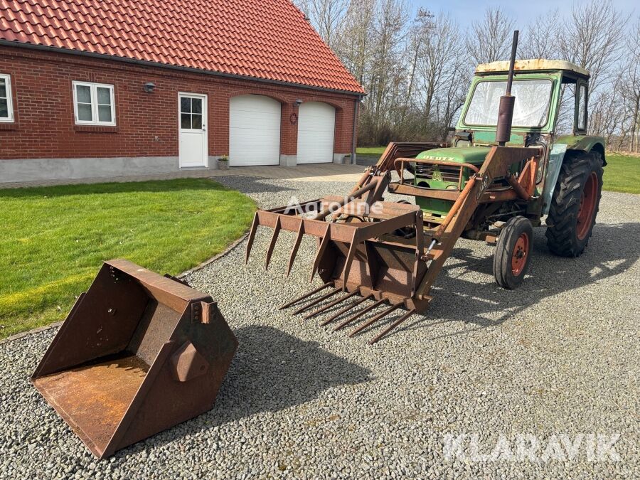 Prodaje se Deutz D490G traktor točkaš na aukciji