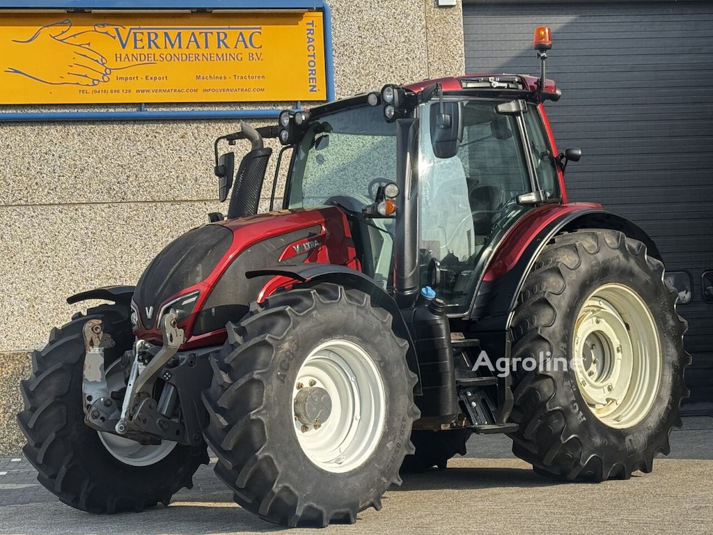 Valtra N154 Active traktor točkaš