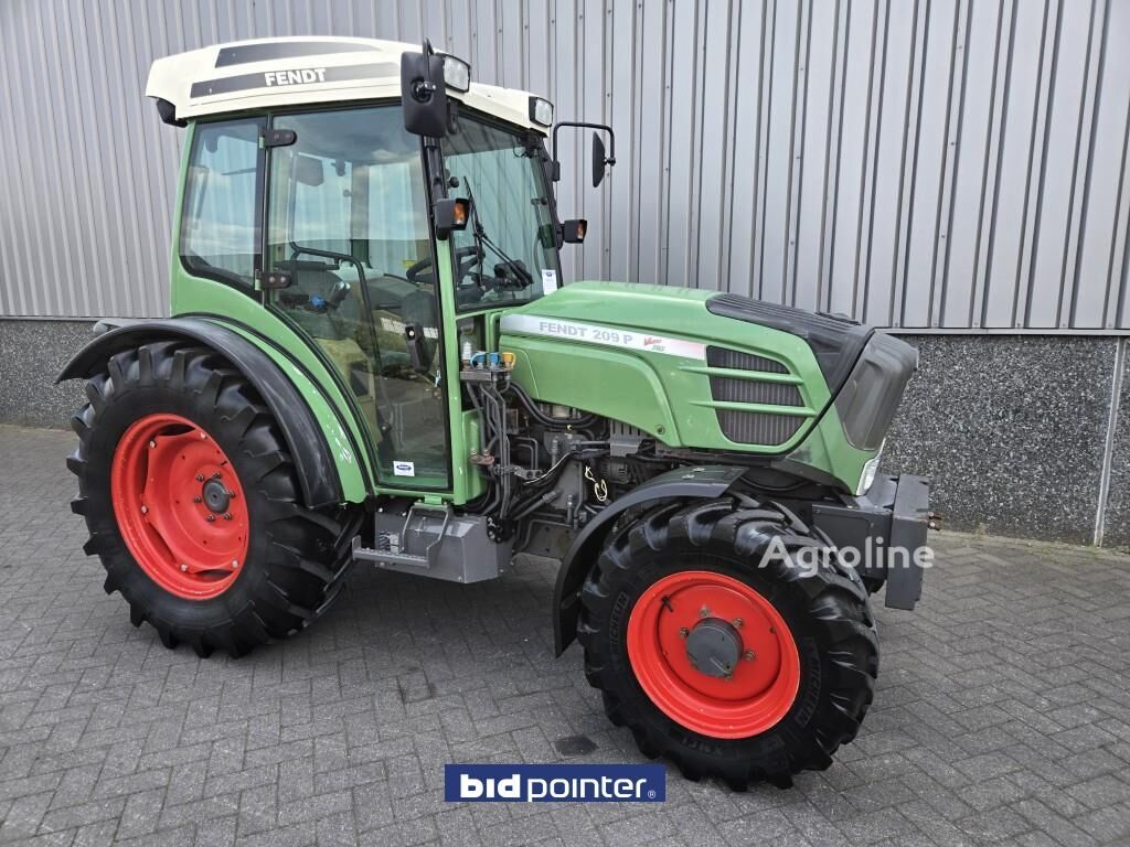 Prodaje se Fendt 209P traktor točkaš na aukciji