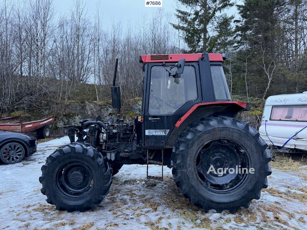 Case IH 844 XL traktor točkaš