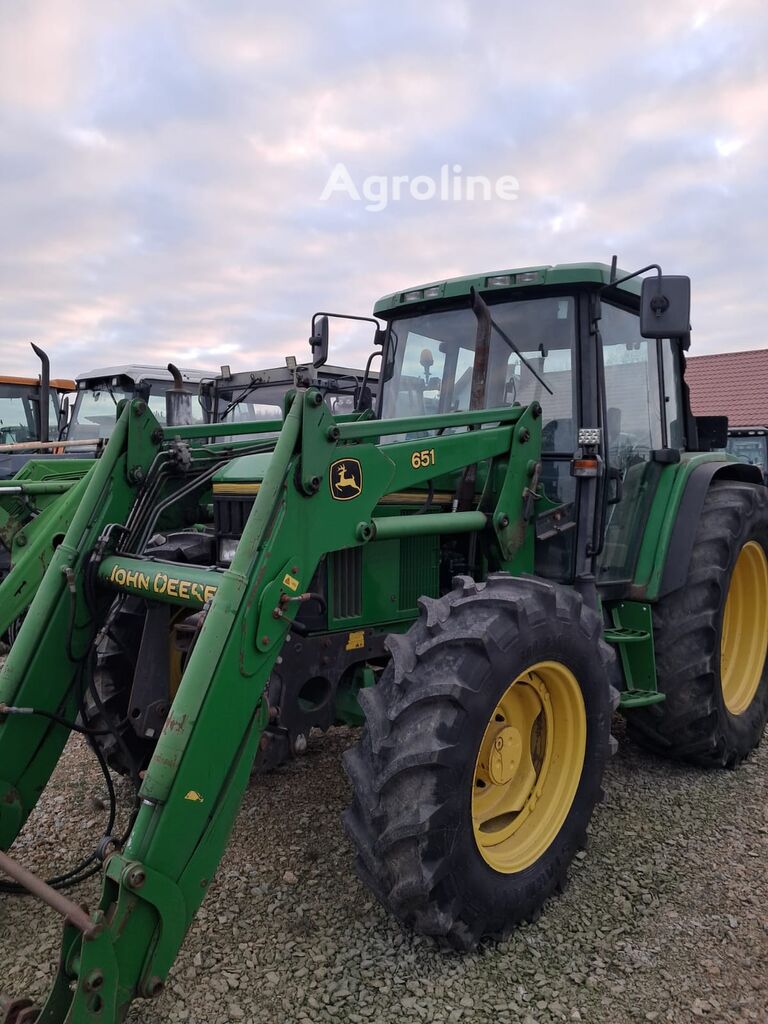 John Deere 6310 traktor točkaš