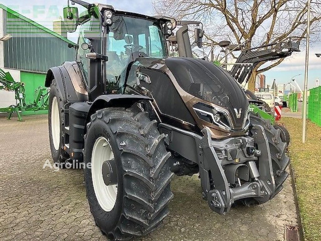Valtra q285 traktor točkaš