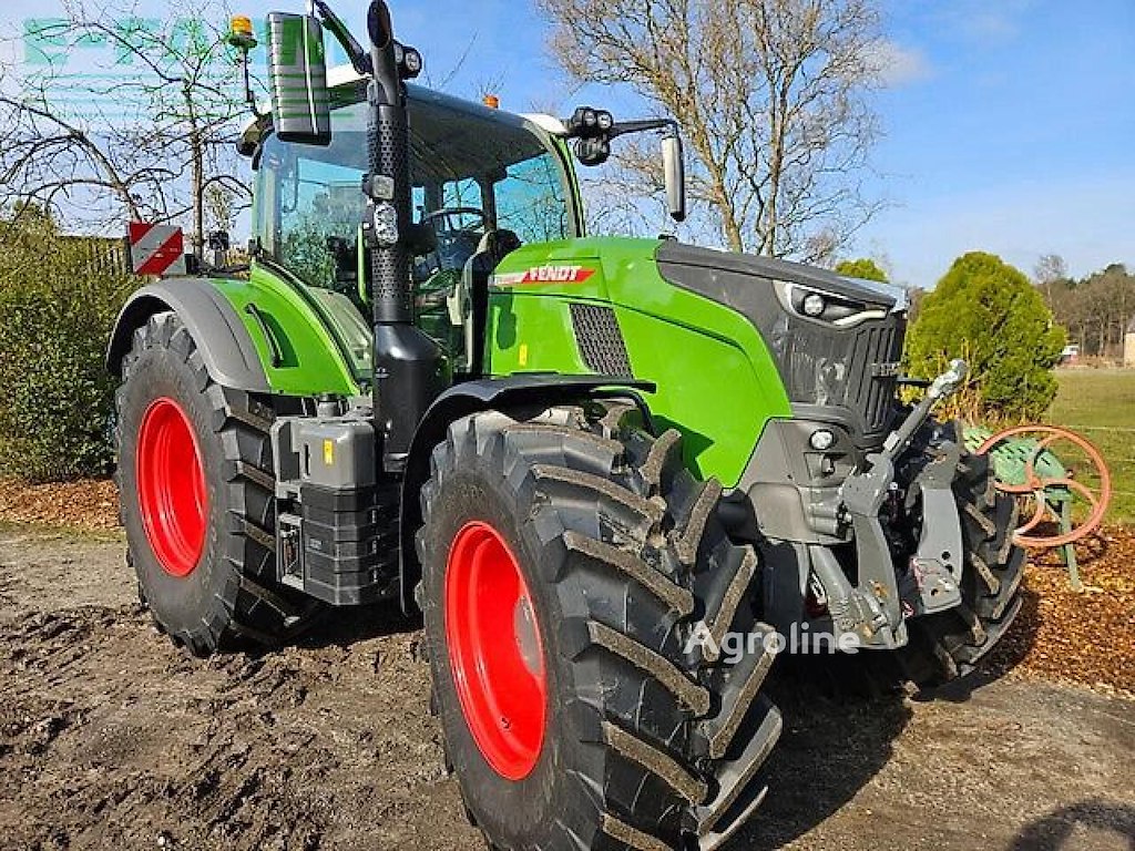 Fendt 724 gen7 profi plus traktor točkaš