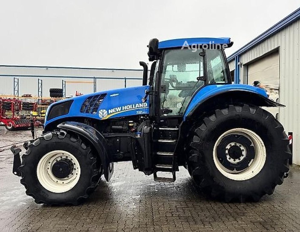 New Holland T8.360 traktor točkaš