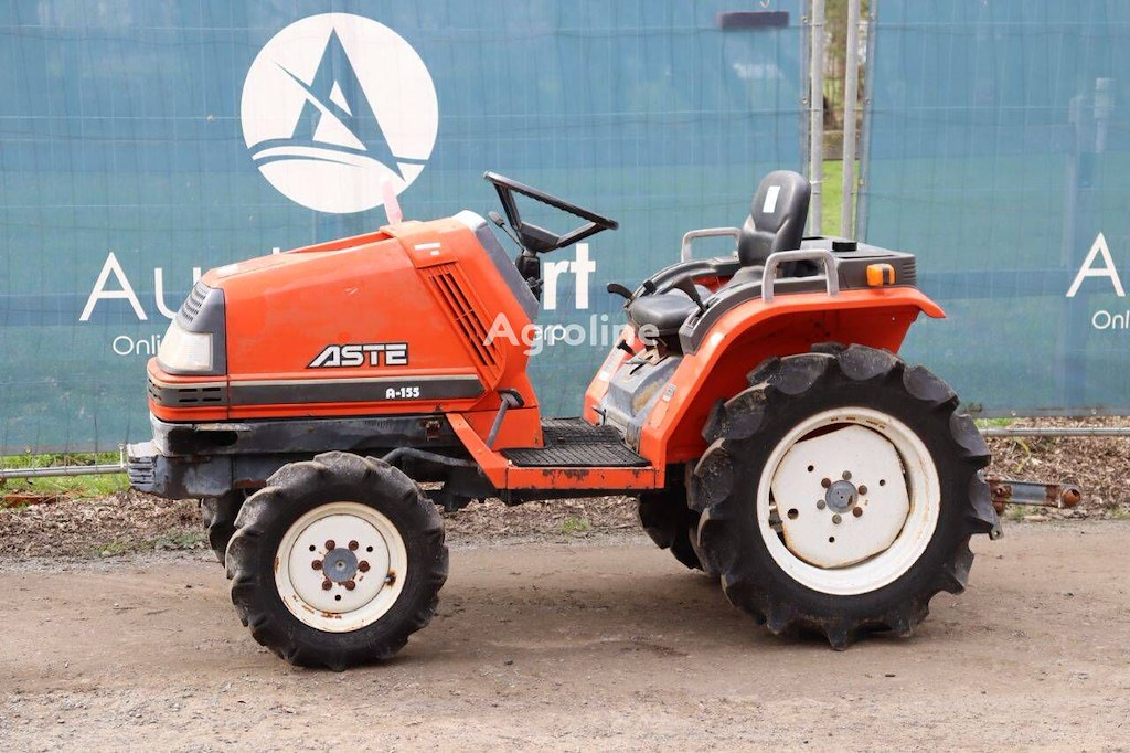 Prodaje se Kubota A-155 mini traktor na aukciji