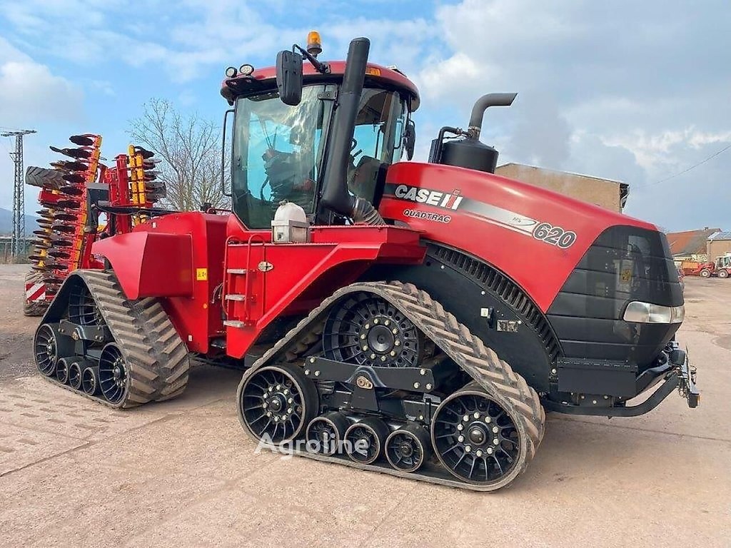 Case IH Quadtrac 620 traktor guseničar
