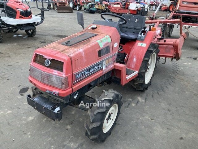 Mitsubishi TRACTOR(Mitsubishi) mototraktor