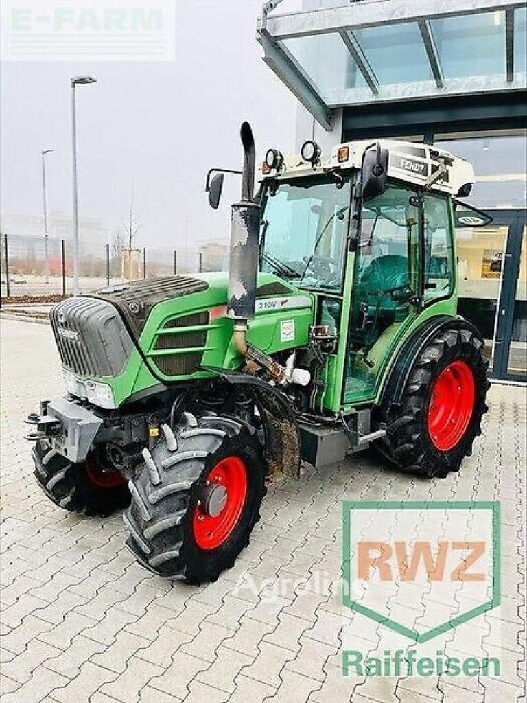 Fendt 210 v vario vinogradarski traktor