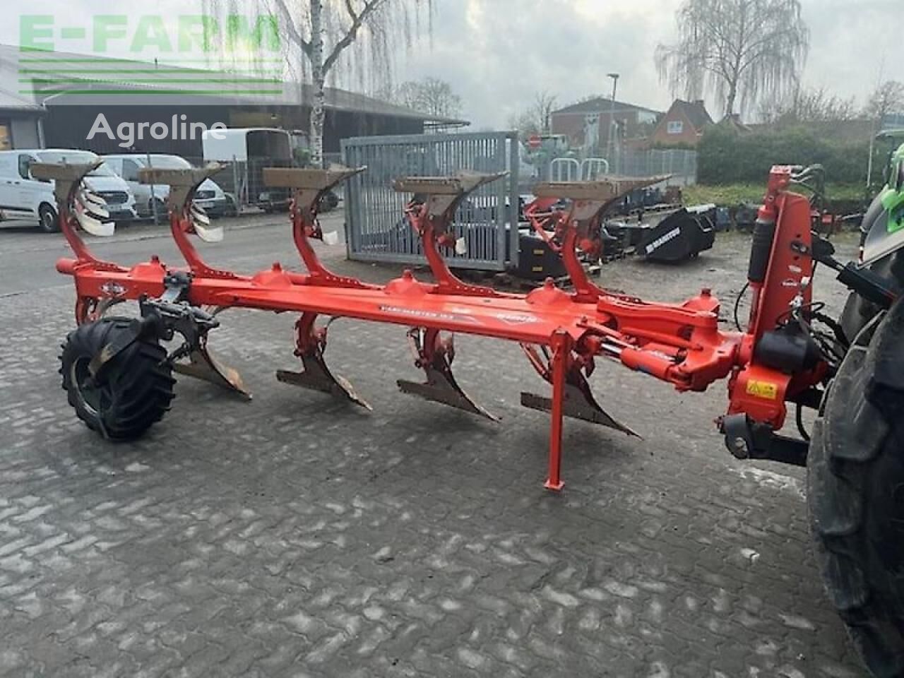 Kuhn vari-master 153 reverzibilni plug