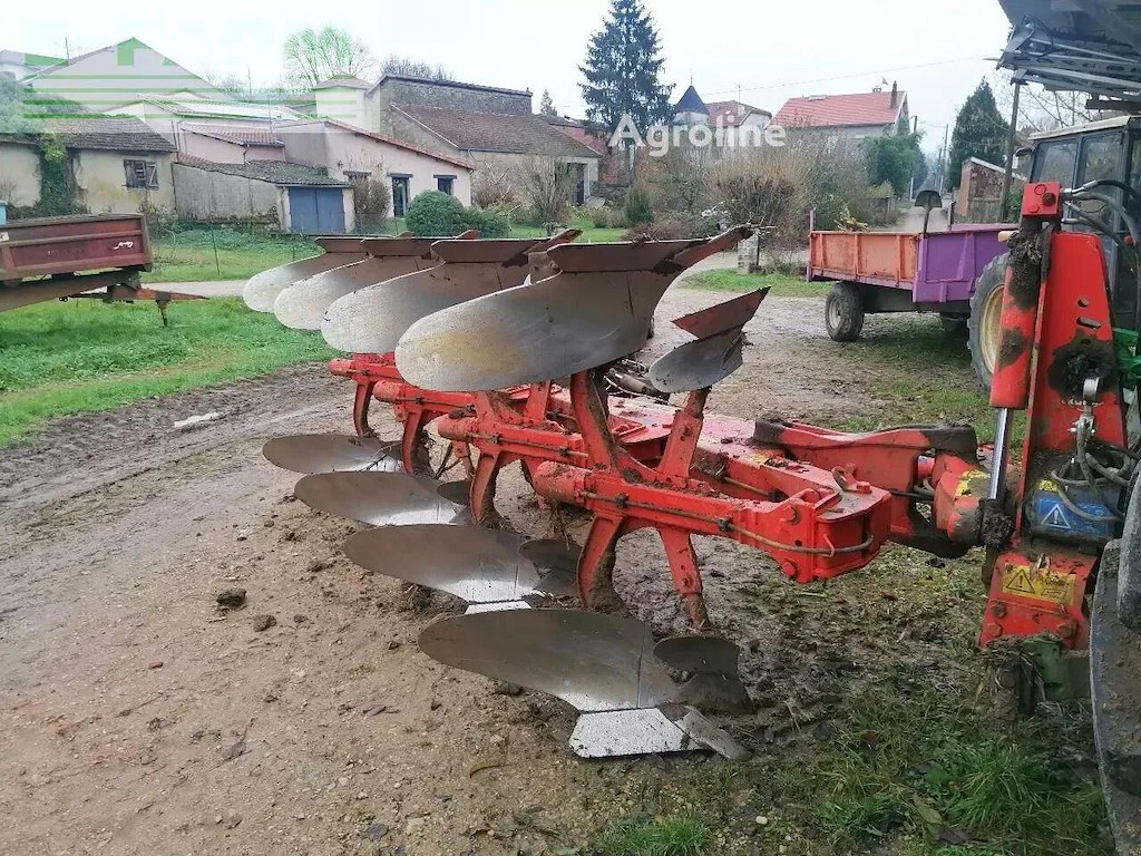 Kuhn multi master 152.4e reverzibilni plug
