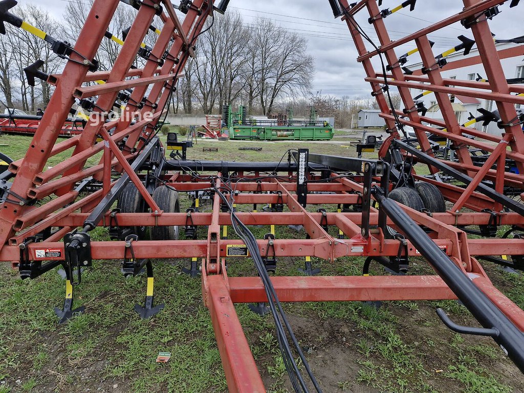 Case IH Tiger Mate II 11,2m (rassrochka oplaty) mašina za pripremu setve