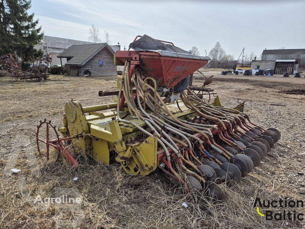 Prodaje se RDZ Dutzi KR 3000 pneumatsku sejalicu na aukciji