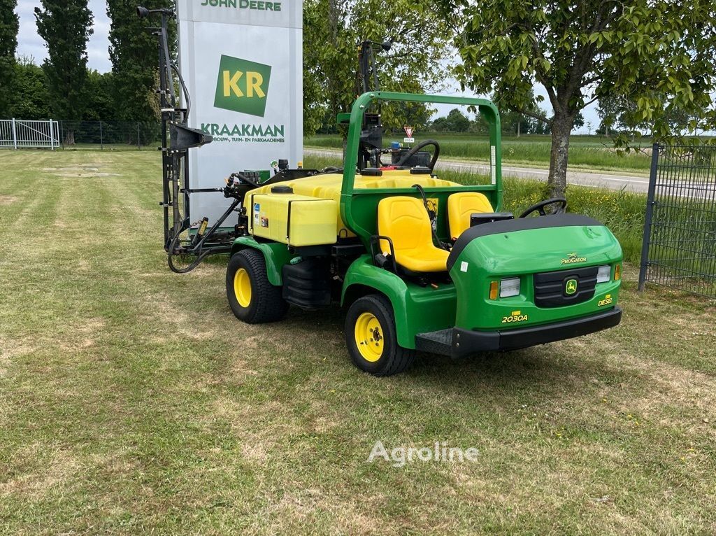 Nova John Deere 2030A Pro Gator samohodna prskalica