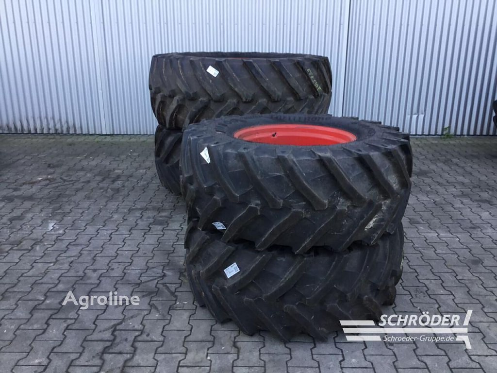 Trelleborg KOMPLETTRÄDER TB 540/65 R28 + 650/65 R38 točak