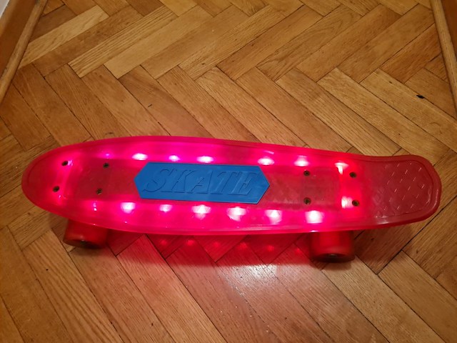 Dečji Penny Board sa LED svetlima - Svetleći skejt