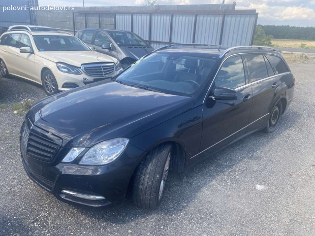 E220 W212 W211 W210 ML R B A C S CLK SLK GLK VITO SPRINTER