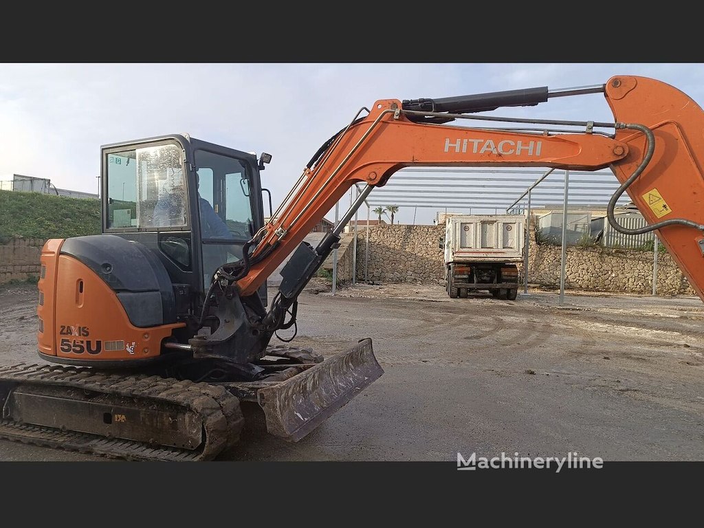 Hitachi ZX55U mini bager