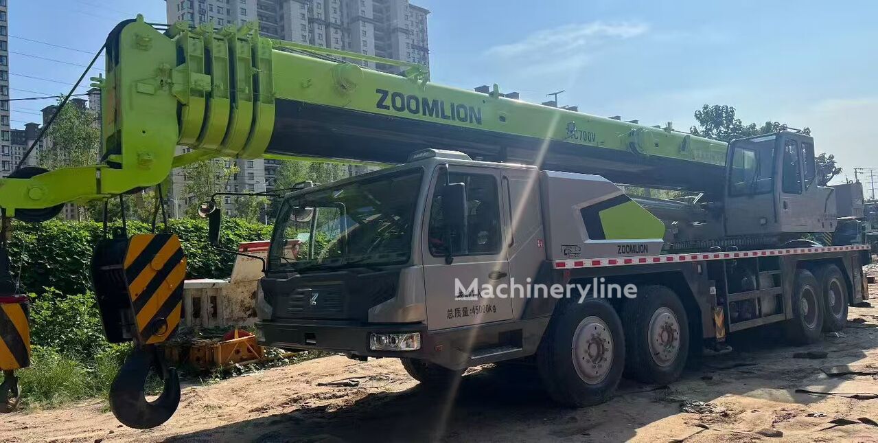 Zoomlion ZTC700V autodizalica