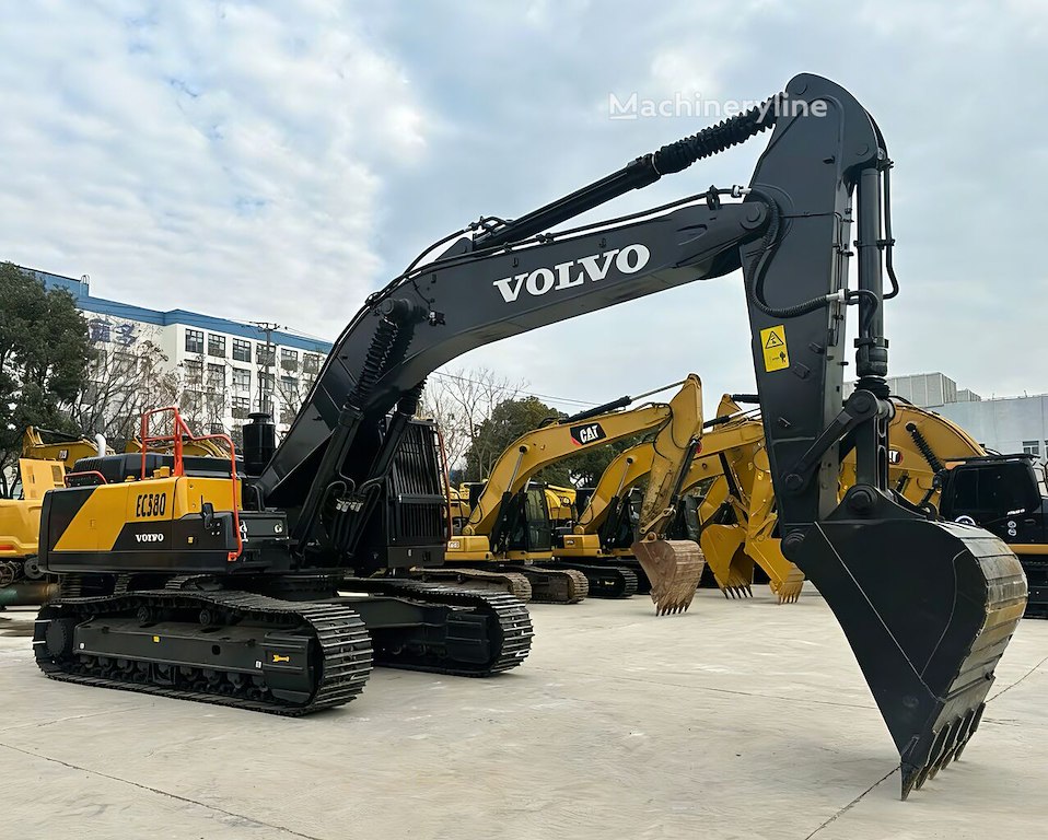 Volvo EC380 bager guseničar
