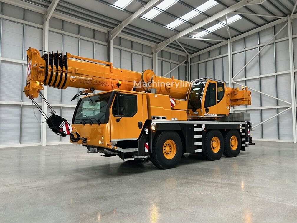 Liebherr LTM1060-3.1 dizalica za sve terene