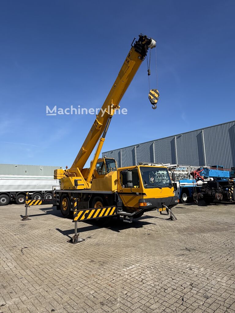 Liebherr LTM 1030 autodizalica