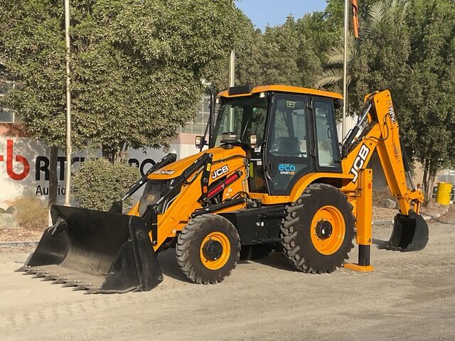 Prodaje se JCB 3DX bager-utovarivač na aukciji