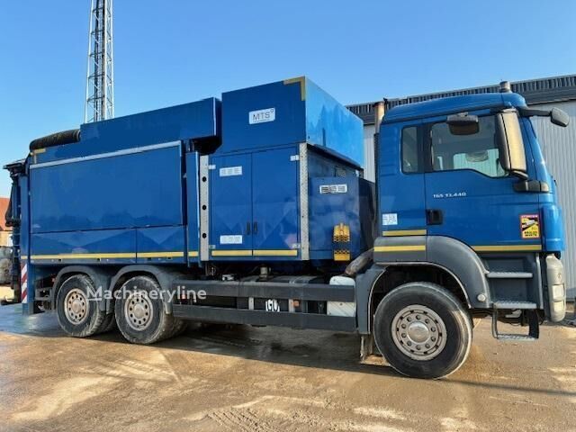MAN TGS 33-440 vakum bager