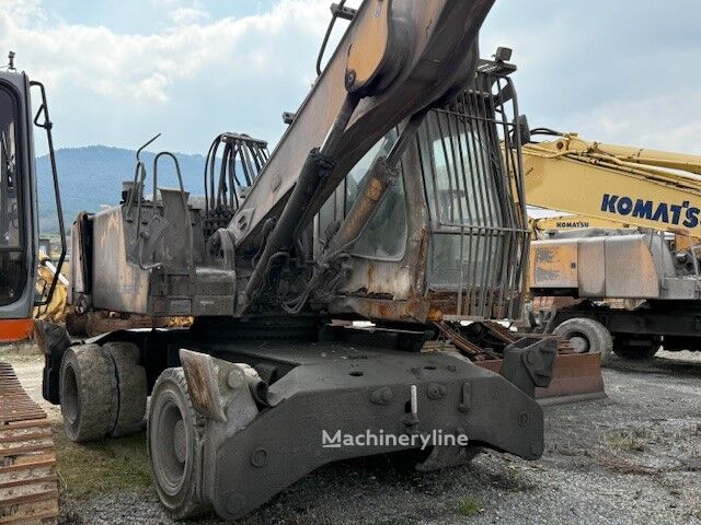 Liebherr A924B bager za pretovar po rezervnim delovima