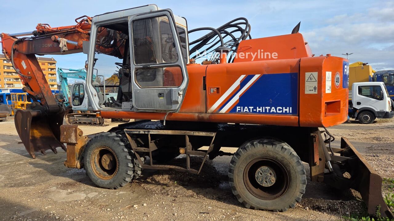 Fiat-Hitachi FH 200 W.3 bager točkaš