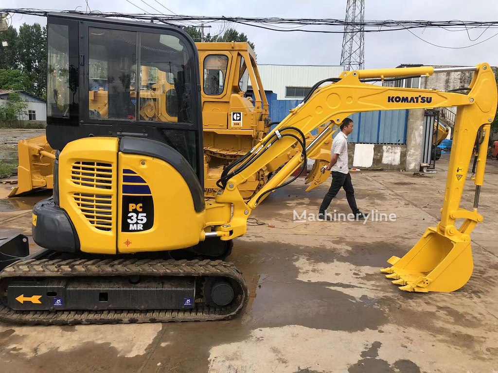 Komatsu PC35 mini bager