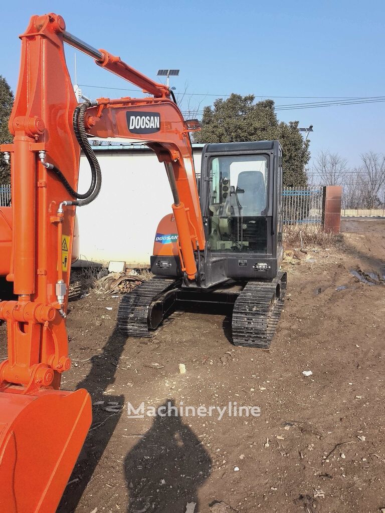 Doosan DH60-7 mini bager