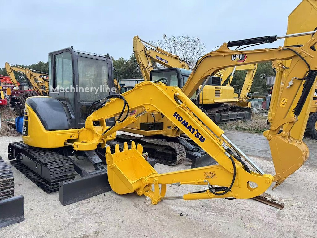 Komatsu PC35MR mini bager