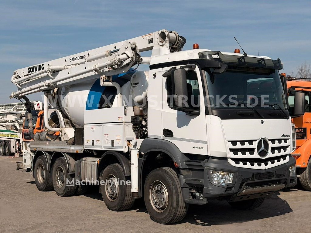 Stetter na šasiji Mercedes-Benz Arocs 4445 kamion s mešalicom za beton