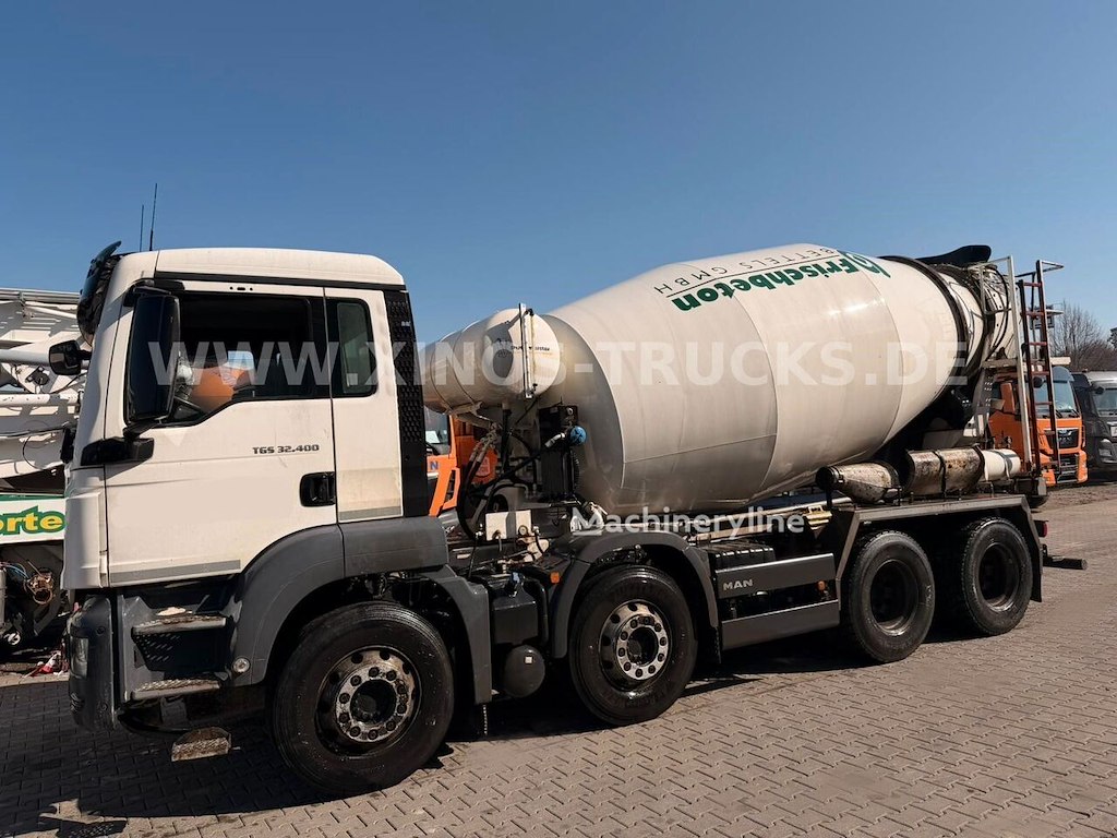 MAN TGS 32.400 8X4 Putzmeister 9M3 kamion s mešalicom za beton