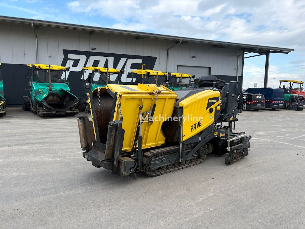 BOMAG BF 200 asfaltni finišer guseničar