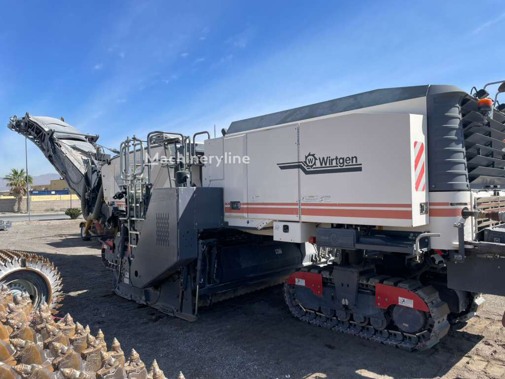 Wirtgen W 250 I glodalica za asfalt