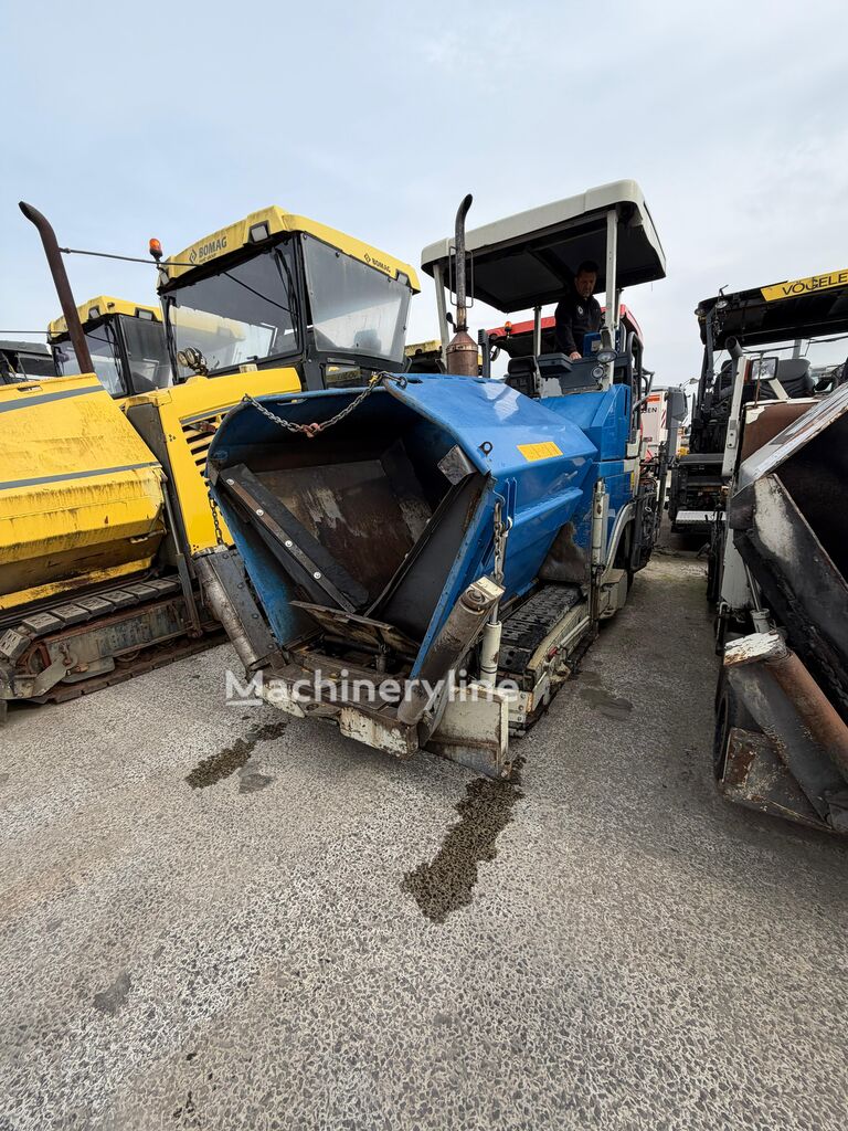 Vögele Super 1300-2 asfaltni finišer guseničar