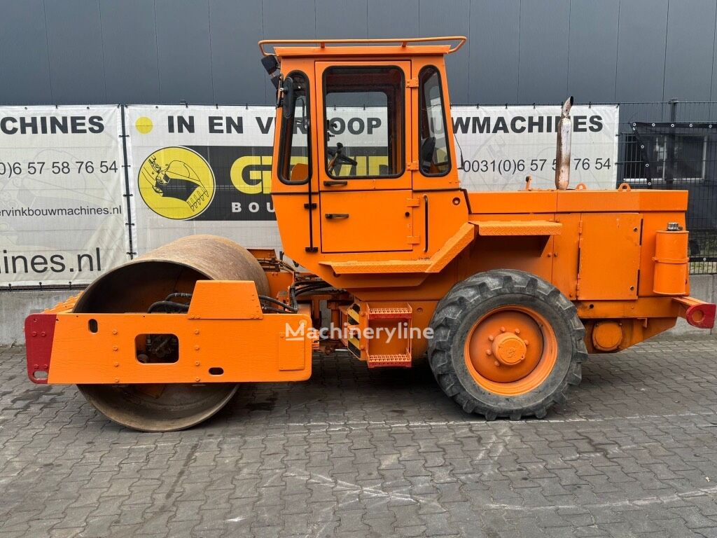 Hamm 2310SSD kompaktor s jednim valjkom