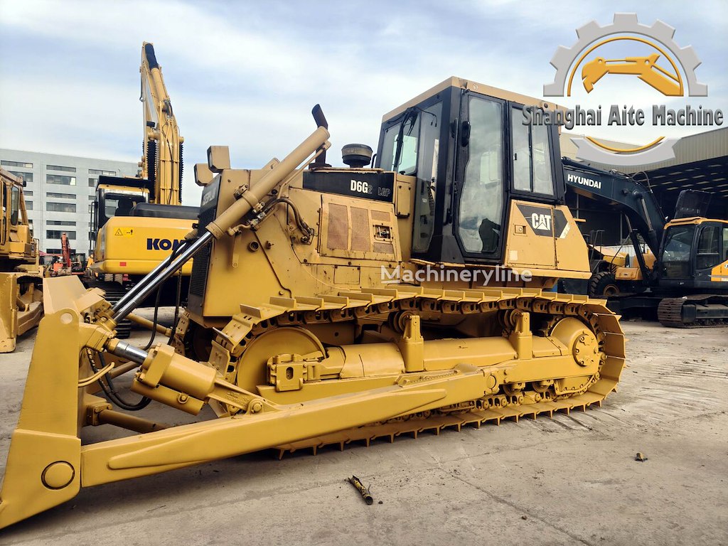 Caterpillar D6G 2LGP buldožer