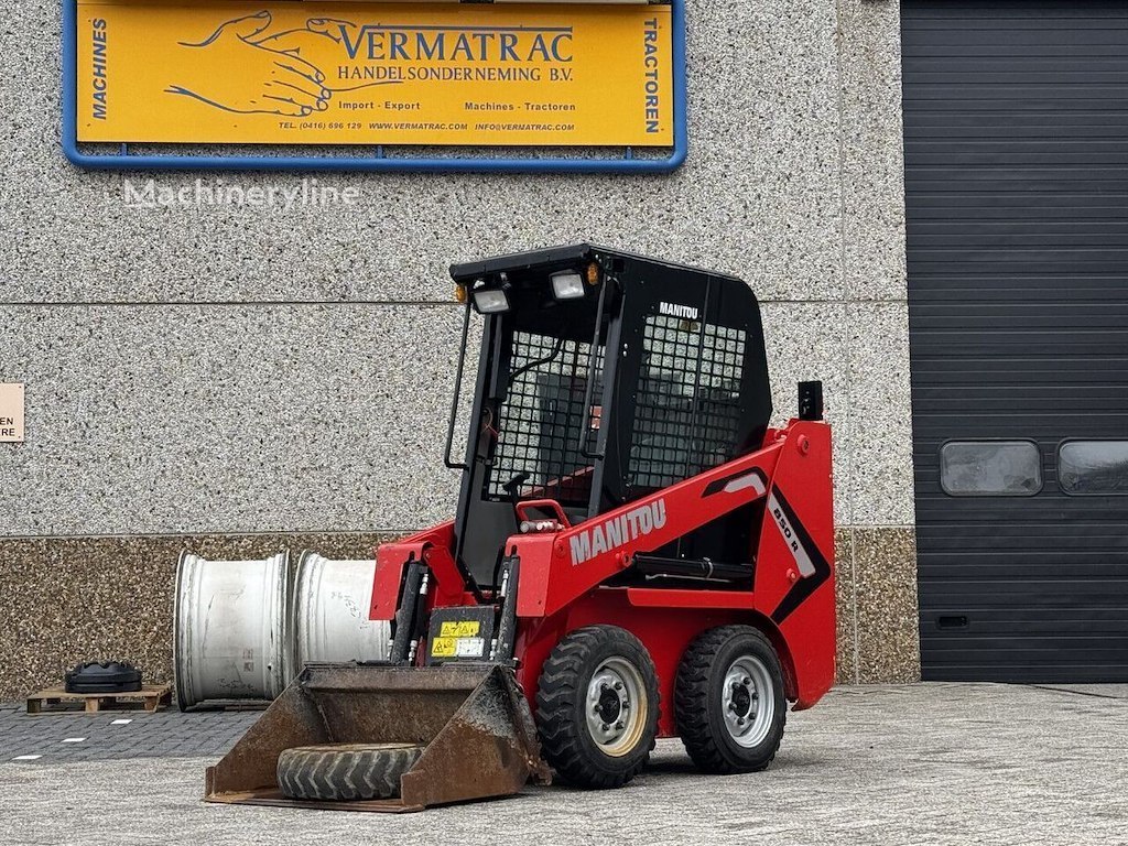 Manitou 850R mini utovarivač