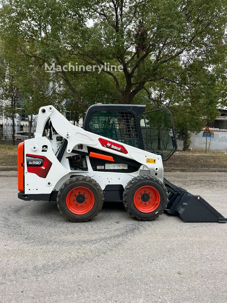Bobcat S590 mini utovarivač