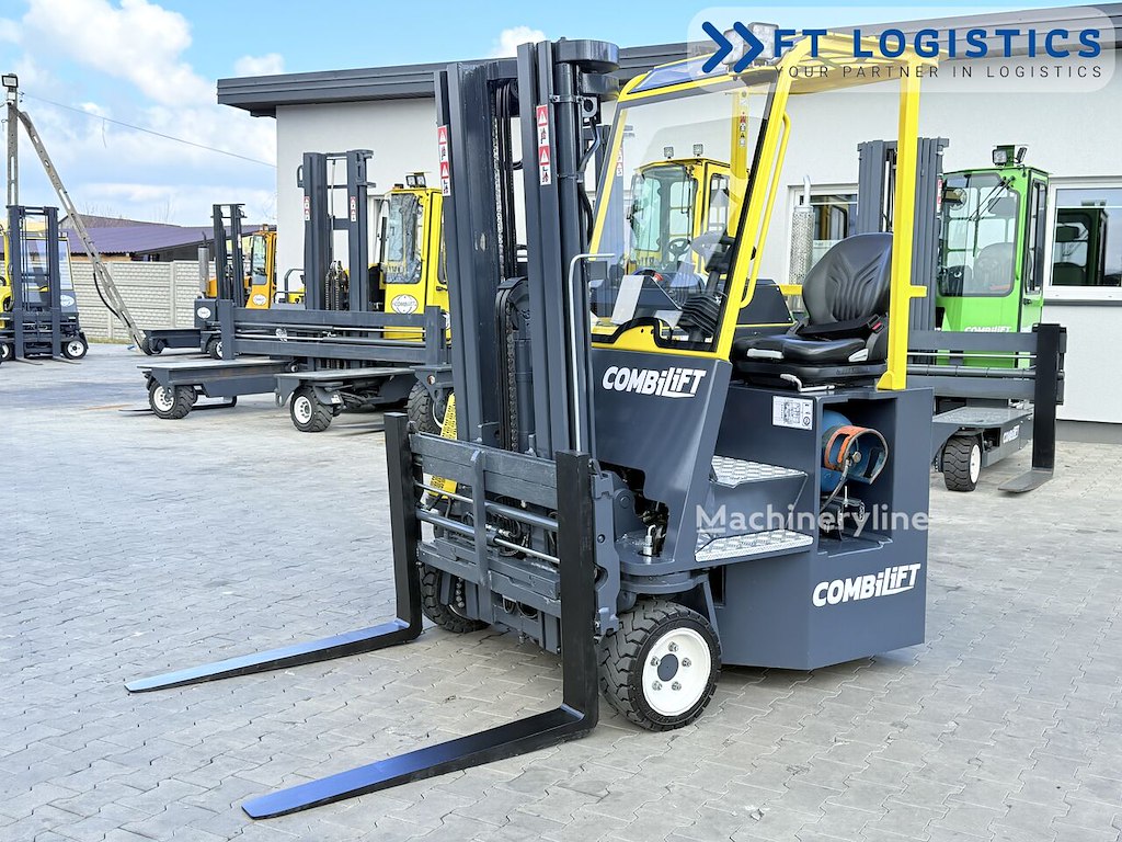 Combilift CB2500 | GAS | TRIPLEX 4900MM | FREE-LIFT | FORK-POSITIONER | SI bočni viljuškar