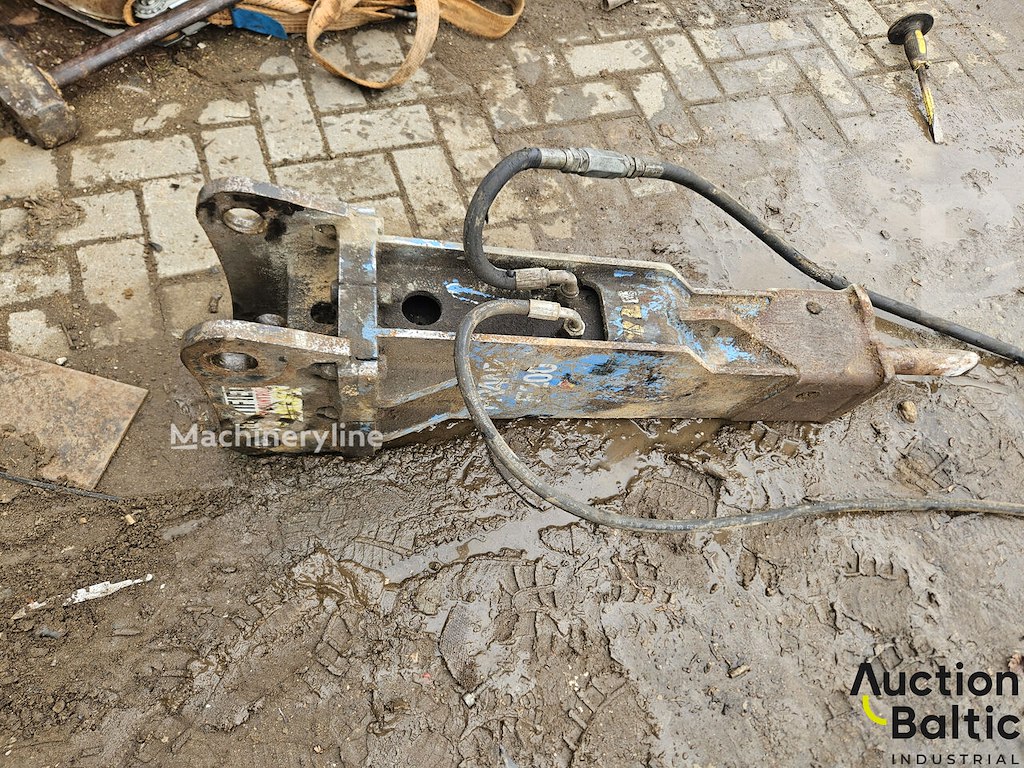 Prodaje se Franz F200 hidraulični čekić na aukciji