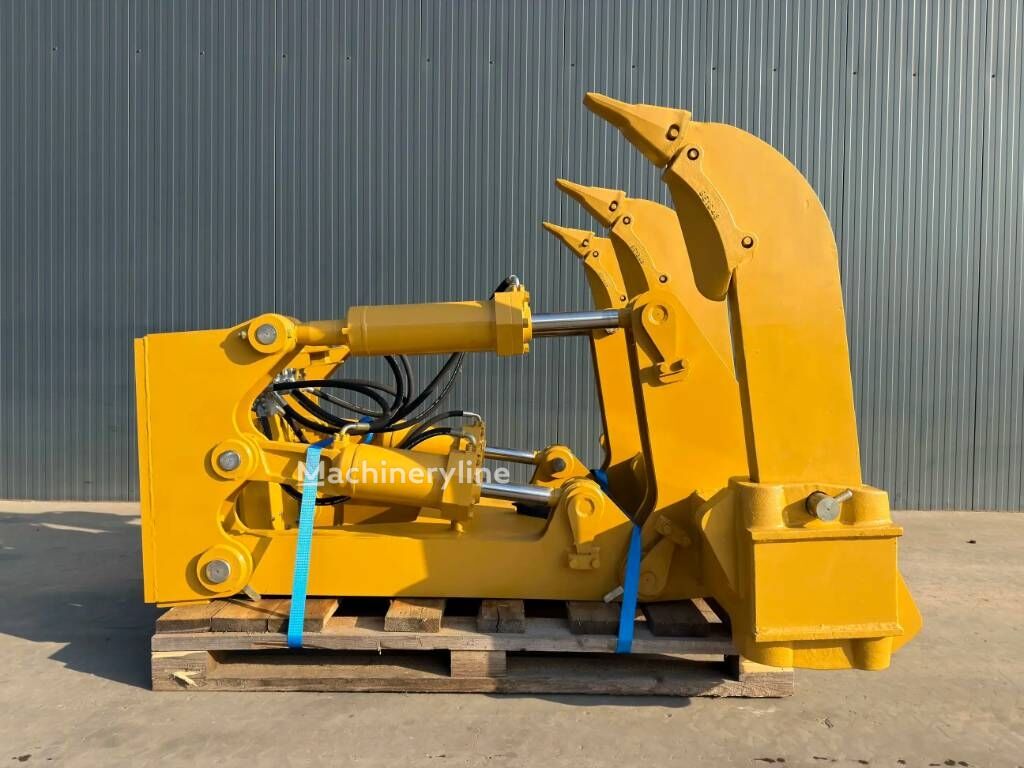 Novi Caterpillar D8R Multi Shank Ripper podrivač