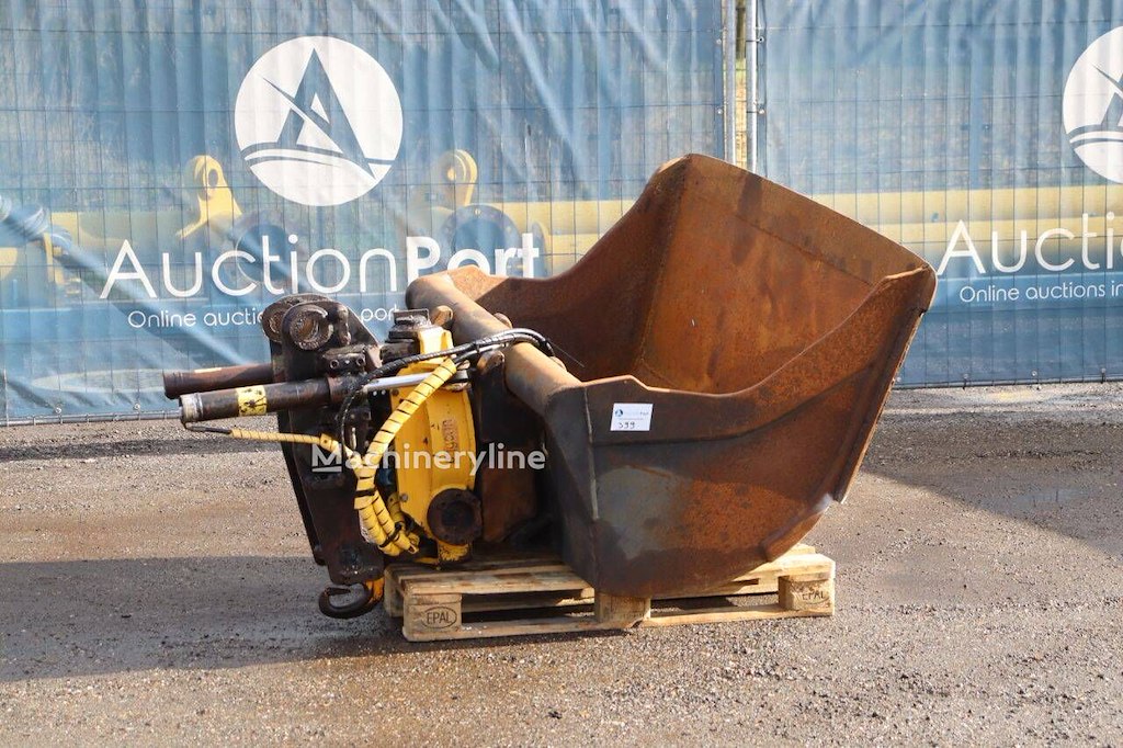 Prodaje se Rototilt Hydraulic Excavator Bucket Attachment kašiku za bager na aukciji