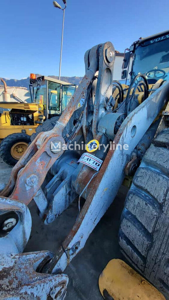 Volvo lifting frame 16312878 for L180G, L180H, L180K za građevinske mašine