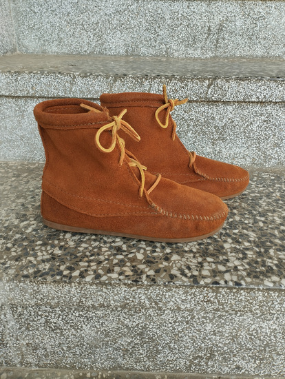 Minnetonka original kozne cipele br.37