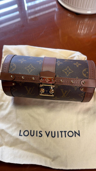 LOUIS VUITTON torba